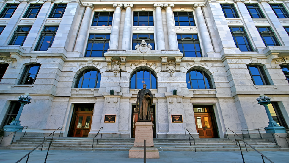 Murphy Law Firm Wins $18.9M Jury Verdict For Crash Victim And Family